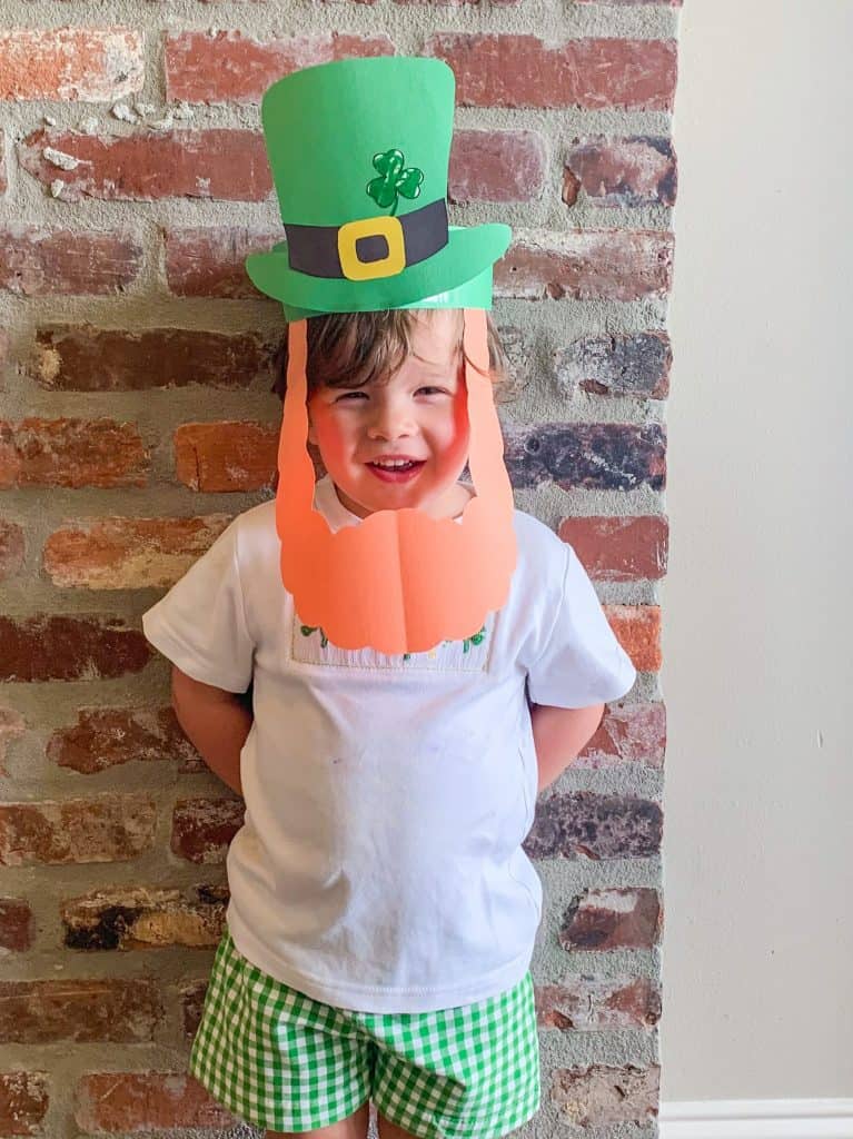 St. Patrick's Day Craft | Leprechaun Mask for Kids - Organized Chaos Blog
